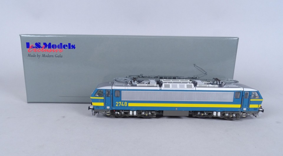Jouet : Train LS models Exclusive made by Modern Gala HO AC ...